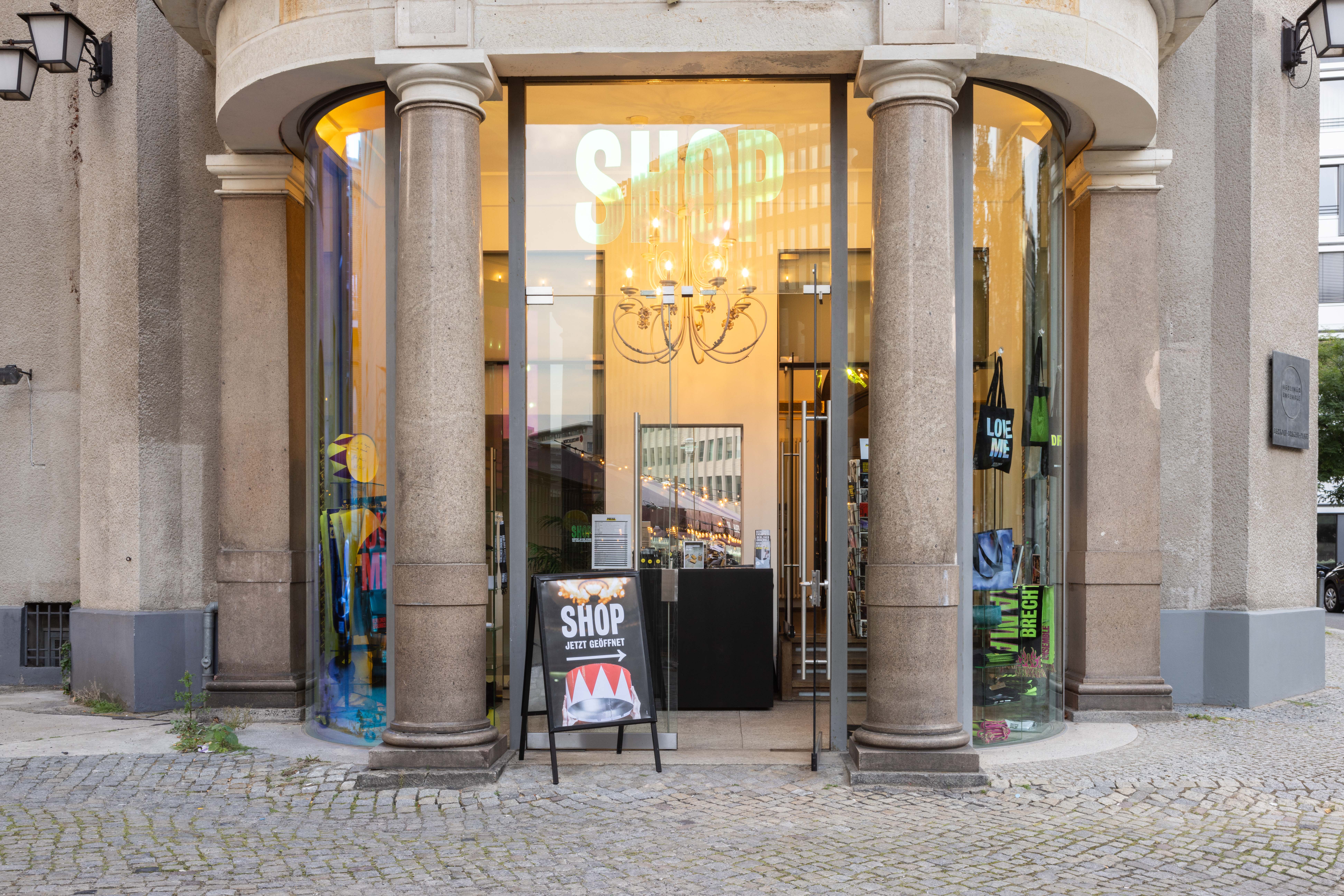 Jetzt neu: Der BE-Shop | berliner-ensemble